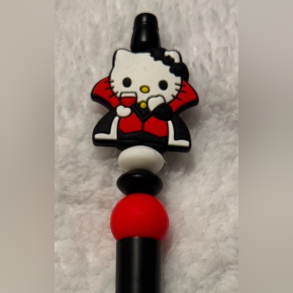 Hand Crafted | Office | P95 Hello Kitty Vampire Black Fancy Beaded Pen ...